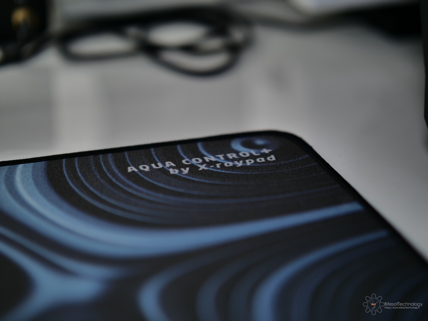 Aqua Control+ X-Raypad | SimoNerd.it